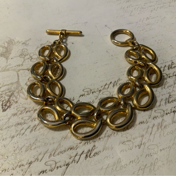 Jewelry | Goldtone Vintage Loops Bracelet 7s Gorgeous | Poshmark